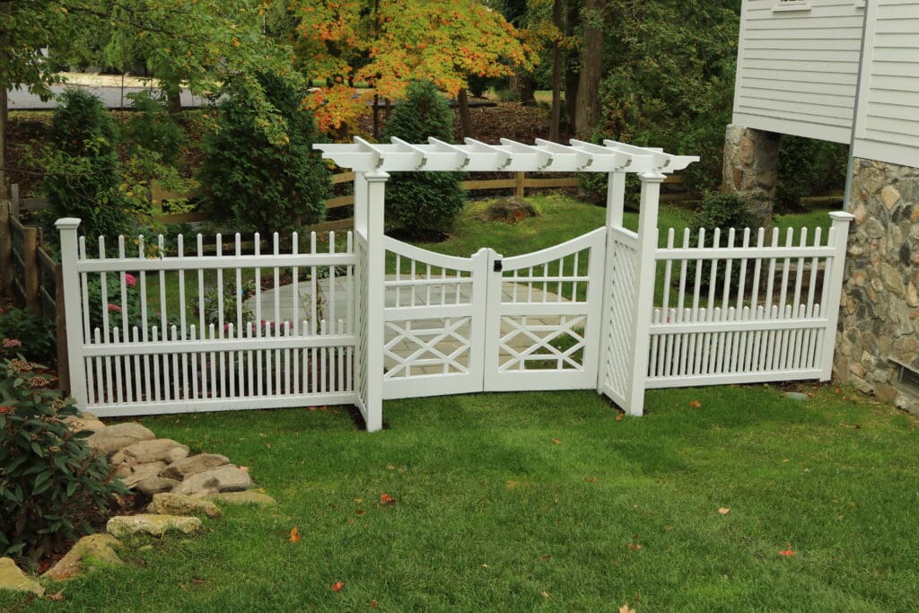 Distinctive Ornate Custom Fences | Riverside Fence